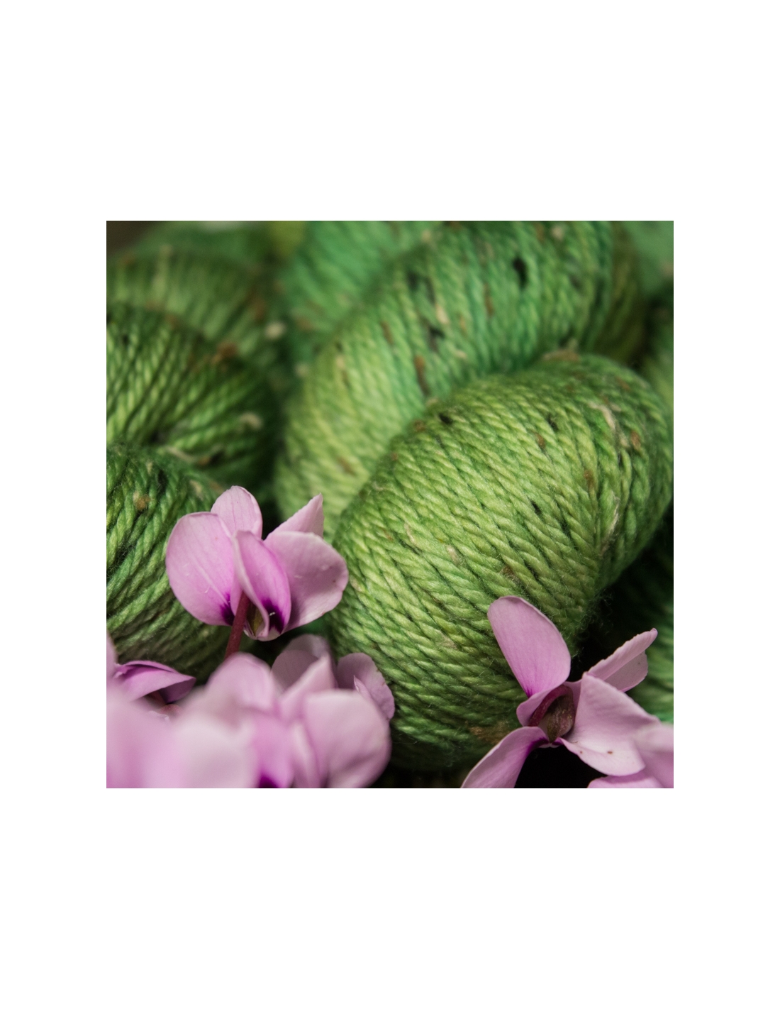 Nina Hand Dyed Yarns Donegal Aran ¦ Tweed Yarn ¦ Merino Yarn